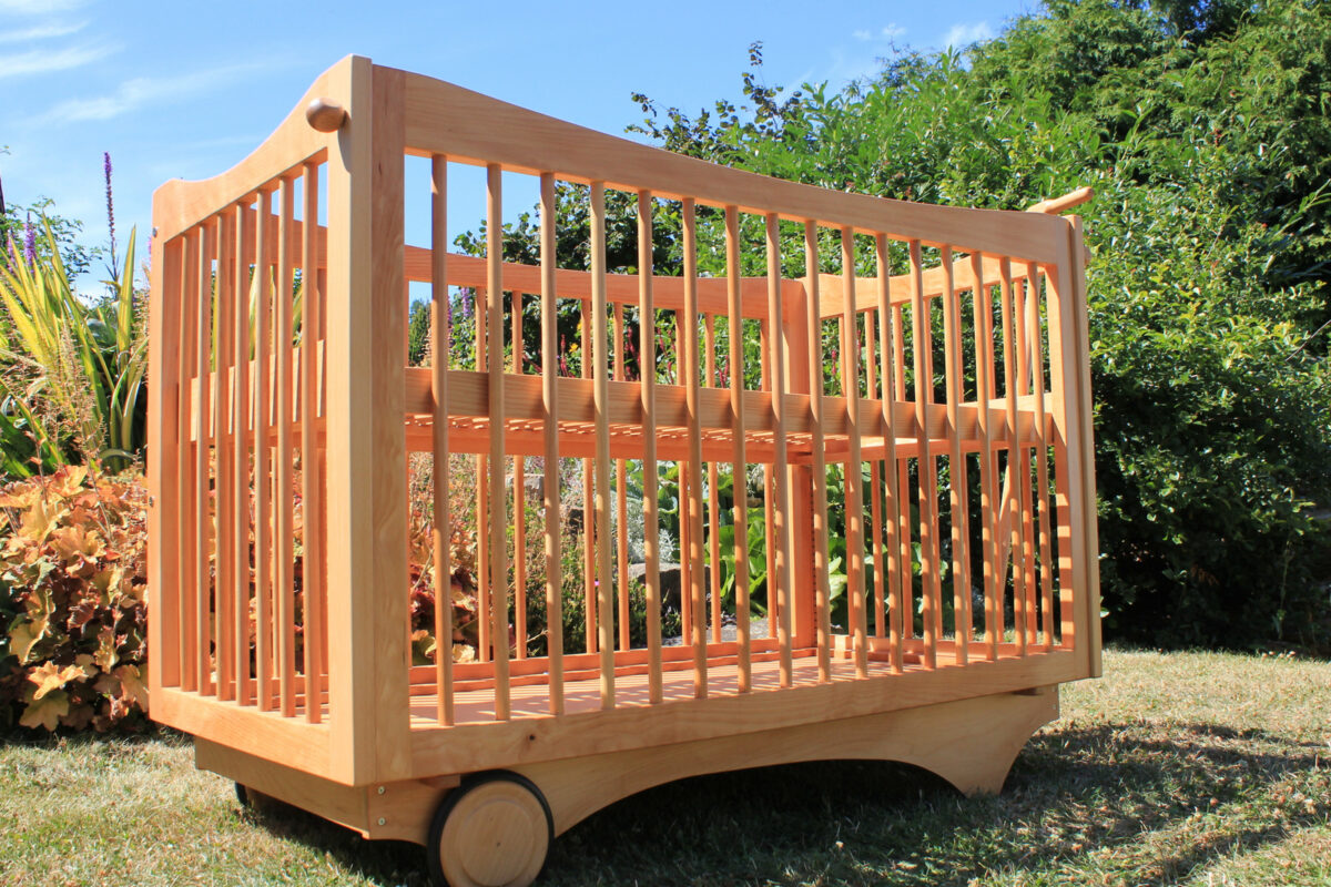 Baby crib - FineWoodworking