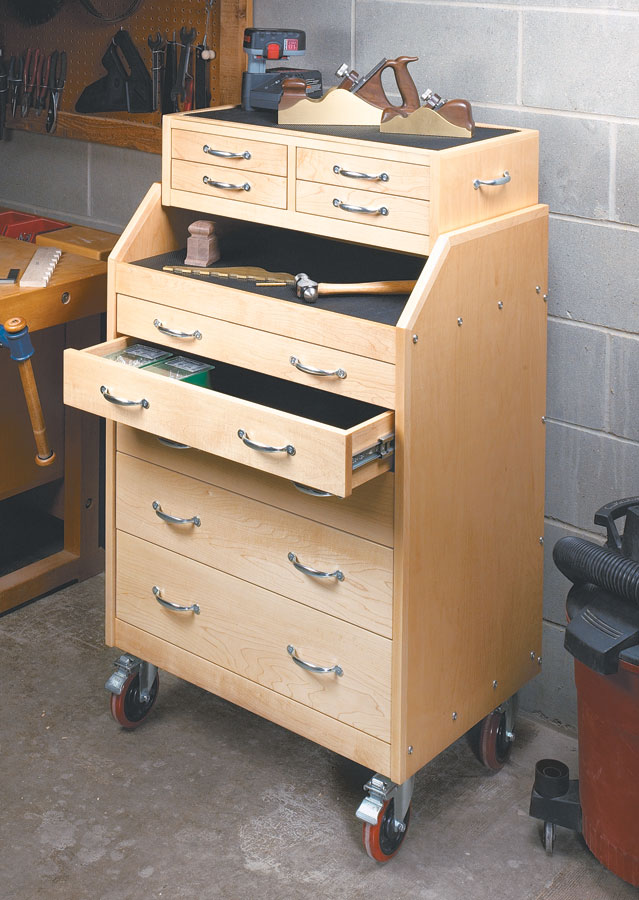 Tool Storage at Workbenches - FineWoodworking