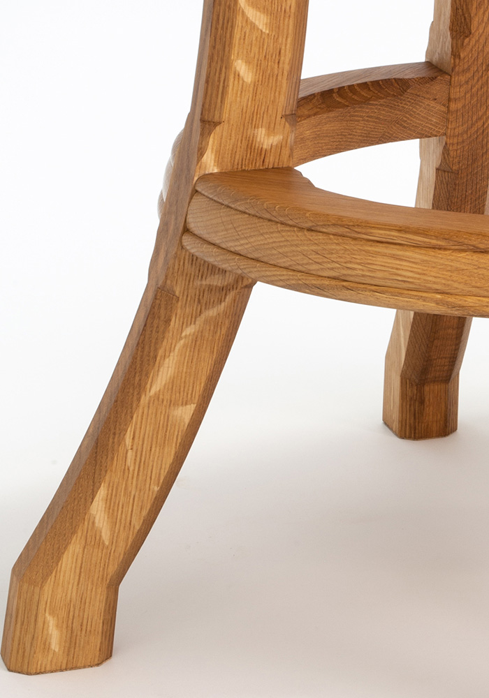 Table Pattern Influenced by Rustic English Furniture - FineWoodworking