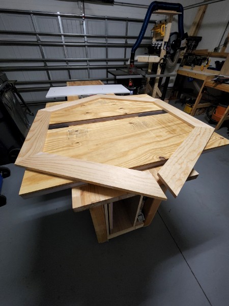 Proper measurements for a hexagon gaming table - FineWoodworking