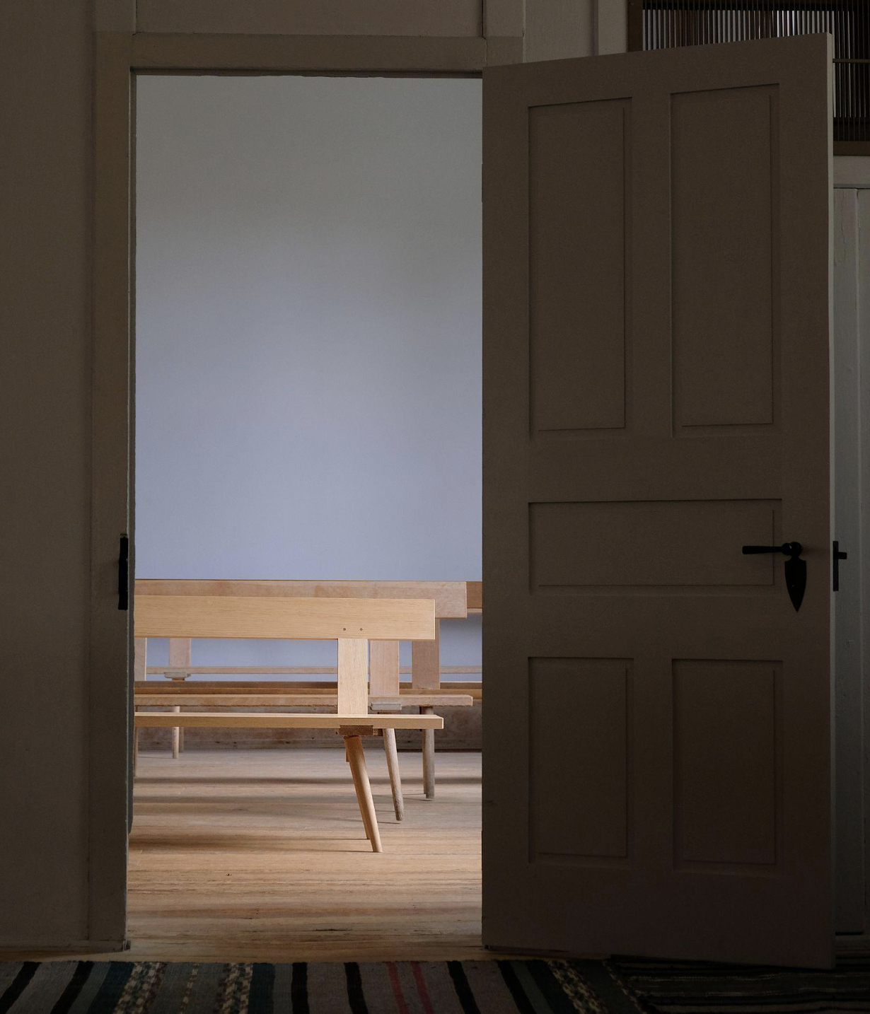 Amana church benches: A closer look - FineWoodworking