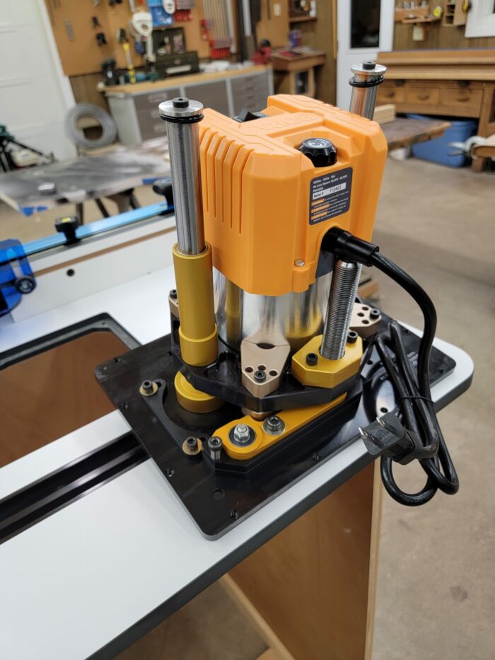 Incra Mastr 2 Router Lift - FineWoodworking