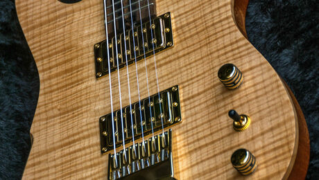 Hufschmid 6 string headless guitar! - FineWoodworking