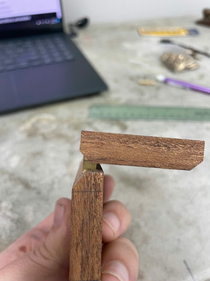 In Search of Cheap hidden hinges - FineWoodworking