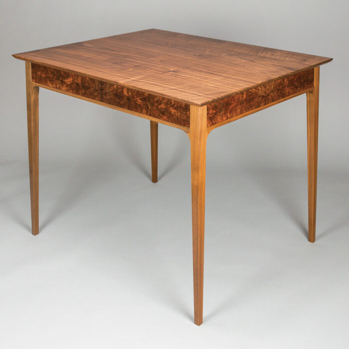 Elegant dining table with veneered aprons - FineWoodworking