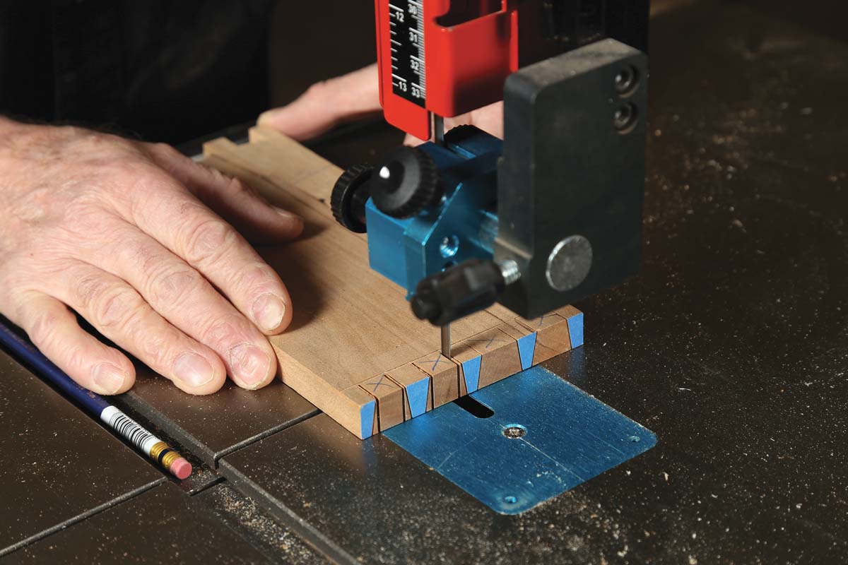 More Than One Way to Cut a Dovetail - FineWoodworking