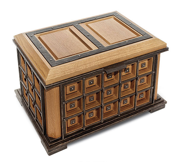 Oak and Steel Humidor - FineWoodworking