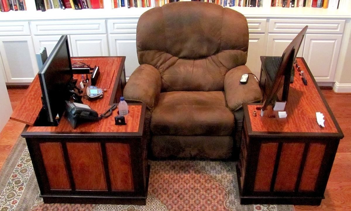 A Pair Of Desks - FineWoodworking