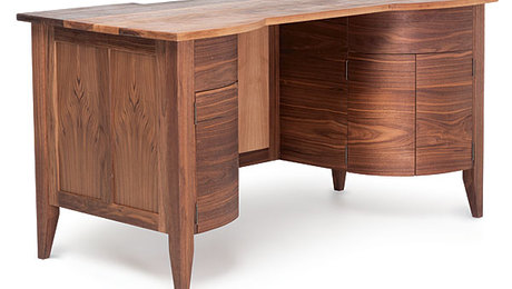 Walnut Desk - FineWoodworking