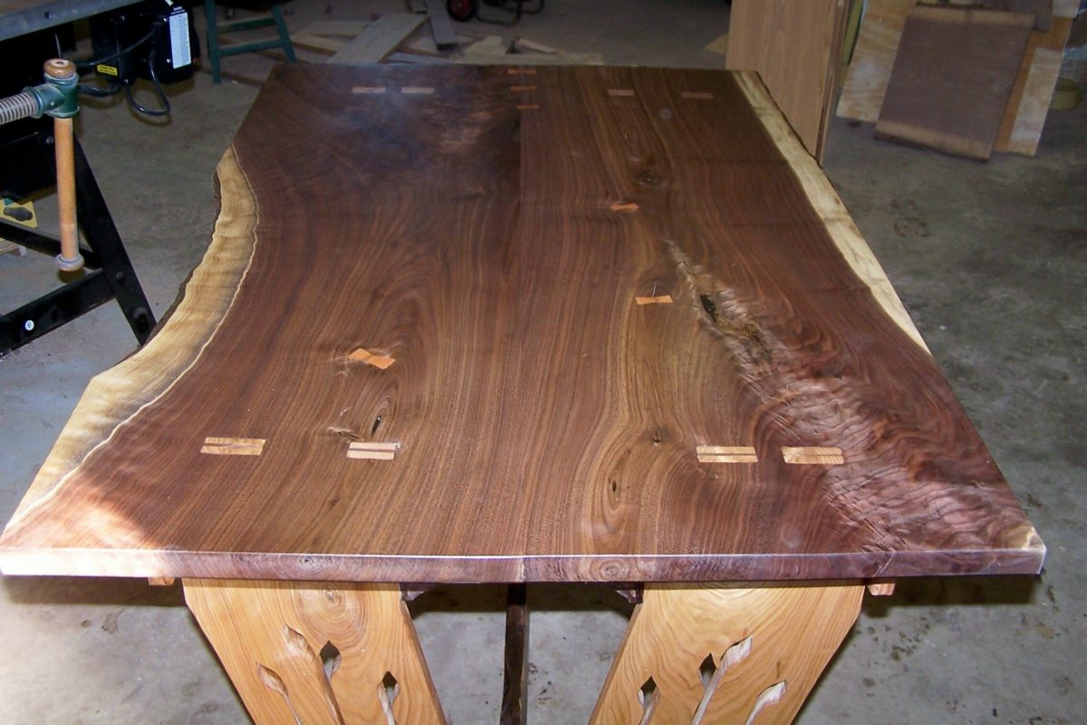 table - FineWoodworking