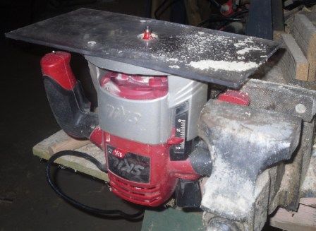 SKIL #1810 router - FineWoodworking