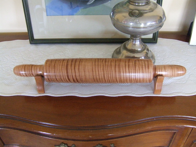 Tiger Maple Rolling pin - FineWoodworking