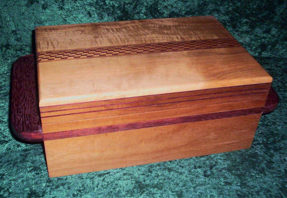 Oregon myrtlewood jewelry box - FineWoodworking
