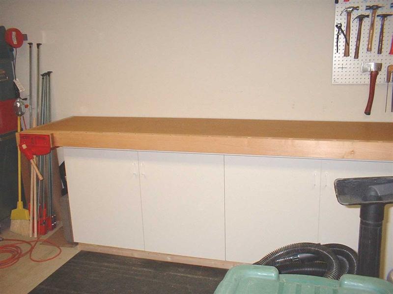 Workbench 10 feet long - FineWoodworking