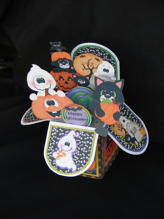 POP UP BOX CARD 3D KIT - TRICKSTERS HALLOWEEN - CUP738406_2049 ...