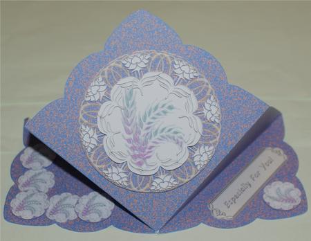 Scallop Edge Diamond Fold Card Template - CUP189672_168 | Craftsuprint