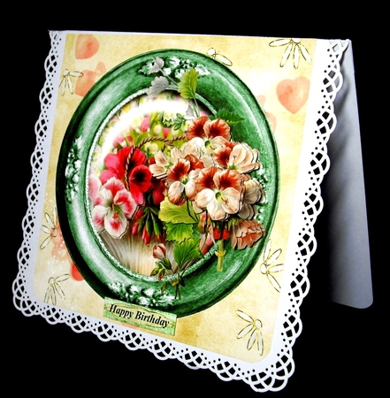 Circle of Flowers Topper with Decoupage - CUP863626_1865 | Craftsuprint