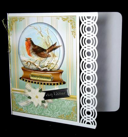 Christmas Snow Globe with Vintage Robin - CUP436542_1209 | Craftsuprint