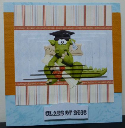 Dragon Graduation Pyramid - CUP304548_443 | Craftsuprint