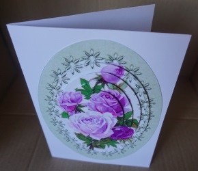 pretty purple/lilac roses with pearls oval pyramids - CUP937625_415 ...