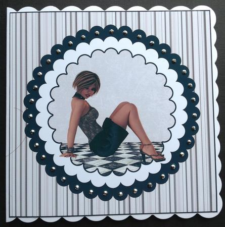 Three Round Scalloped Card Template Mats - CUP204998_831 | Craftsuprint