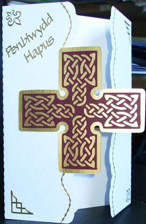 Celtic Style Cross & Mats - CUP691055_379 | Craftsuprint