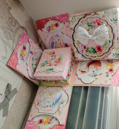 The Princess and the Unicorn Exploding Box Surprise Kit. - CUP1036354 ...