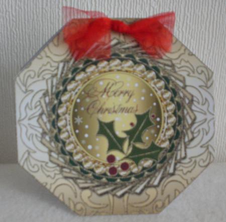 Fancy Octagon Shaped Christmas Card 1 - CUP355328_96 | Craftsuprint
