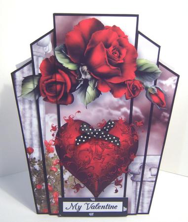Art Deco Hearts & Flowers - Red Roses - CUP492447_1763 | Craftsuprint