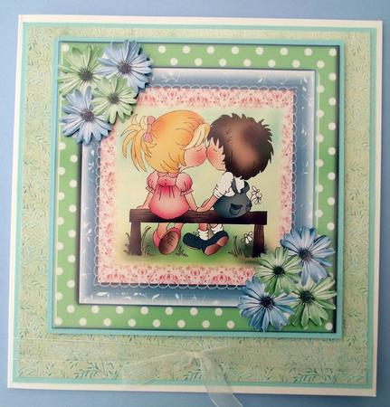 The First Kiss Card Topper - CUP584000_1483 | Craftsuprint