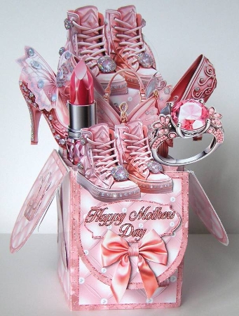 Pink Glam Pop-Up Box Mini Kit - Photo by Margaret McCartney