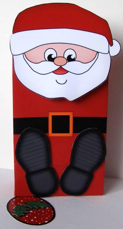 3D Santa Xmas Character Gift Bag Mini Kit - Photo by Margaret McCartney