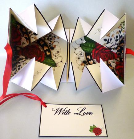 Hearts Entwined - Exploding Card - CUP344901_66 | Craftsuprint