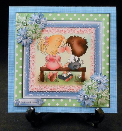 The First Kiss Card Topper - CUP584000_1483 | Craftsuprint