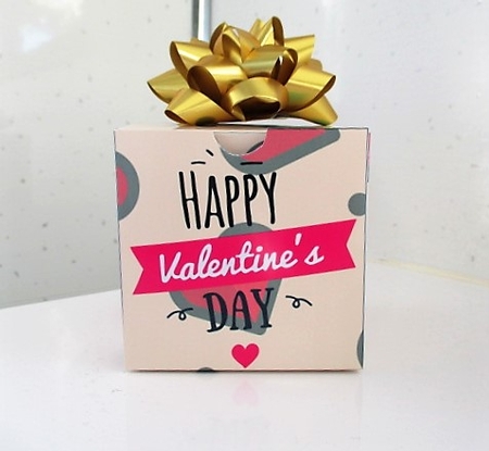 Beautiful decorative gift box template. Vector and raster files. Basket ...