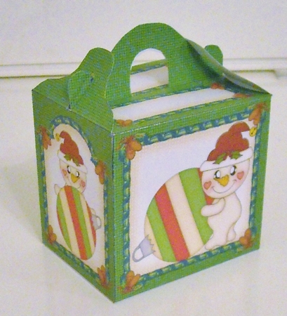 Christmas Snowman Gable Box 1 - Photo by Pam Stubley