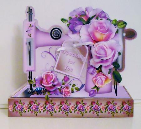 Sewing Machine with Roses Mini Kit - CUP550406_1648 | Craftsuprint
