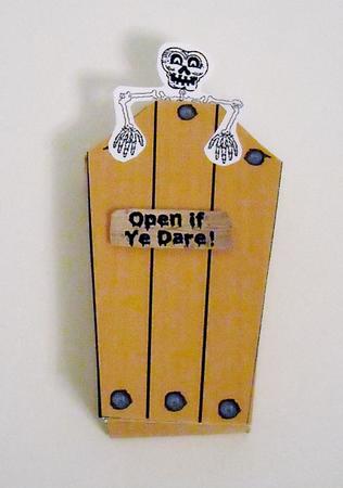 Halloween Coffin Treat Box - CUP143170_866 | Craftsuprint