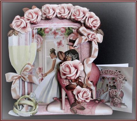 Stunning Wedding Photo Frame and Champagne and Roses Kit - CUP565865 ...
