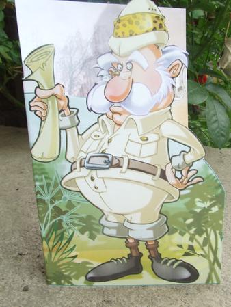 Old Explorer Dude Shaped. - CUP94794_437 | Craftsuprint