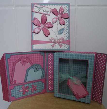 3D Patchwork Petals Gift Box Card Kit with 3D Decoupage - CUP393636_359 ...