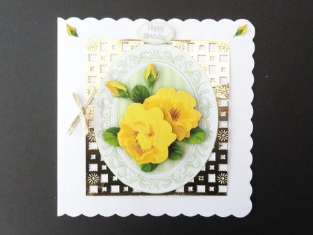 BIRTHDAY ROSES YELLOW TOPPER - CUP1087461_102747 | Craftsuprint