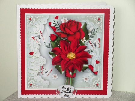 Red Floral Bouquet Card Mini Kit - CUP1098731_1641 | Craftsuprint