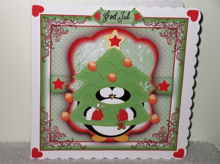 Penguin Christmas Tree Card Kit - CUP913593_1483 | Craftsuprint