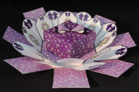 Purple exploding box card with gift box - CUP908741_20842 | Craftsuprint