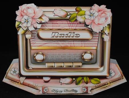 Beautiful Soft Rose Vintage Retro Radio with Roses - CUP597469_1641 ...