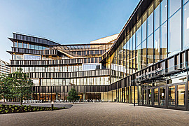 McCombs School of Business, The University of Texas at Austin - Higher ...