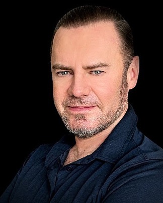 James Mullarney - Founder @ InvestAnswers