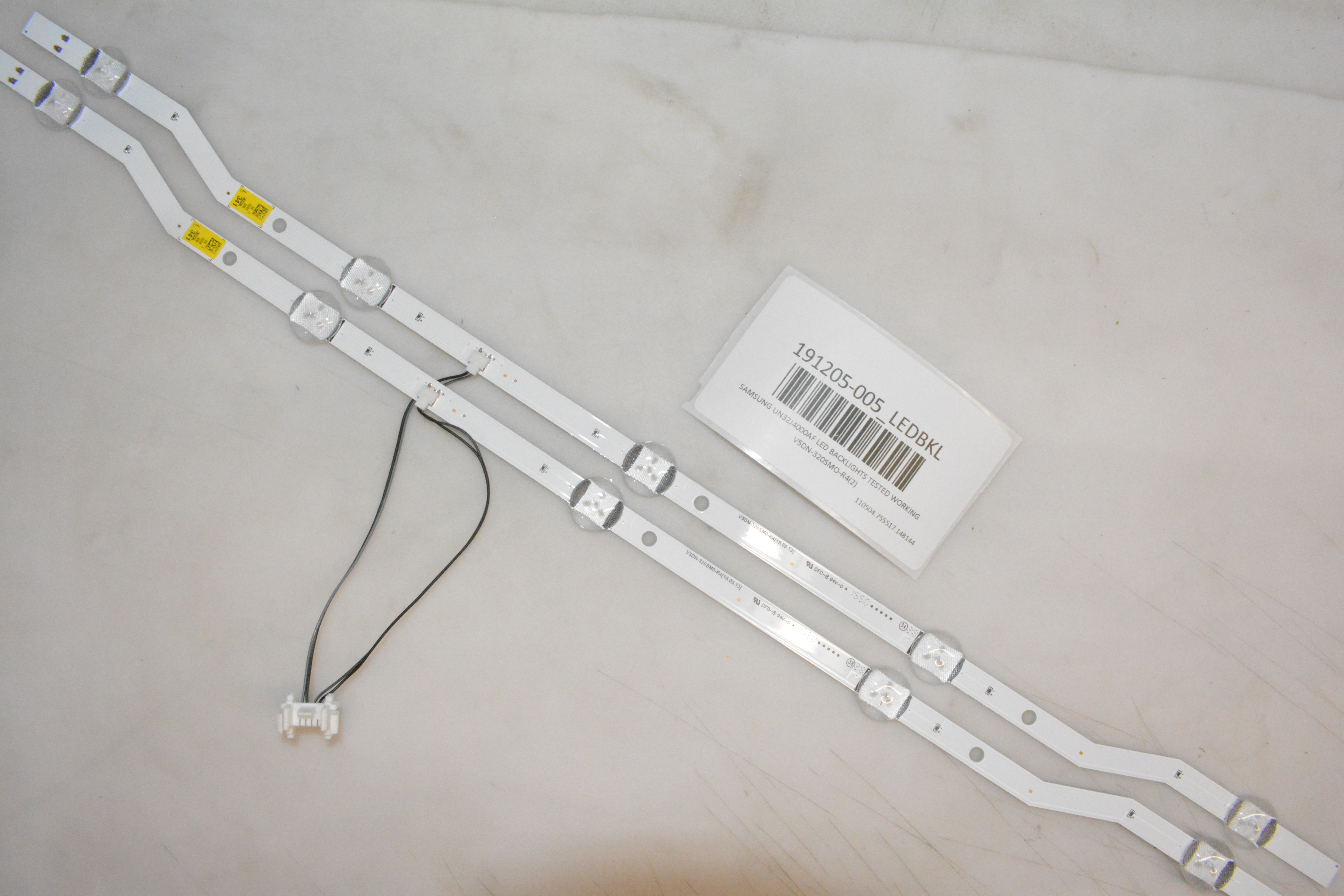 SAMSUNG UN32J4000AF LED BACKLIGHTS TESTED WORKING V5DN-320SMO-R4(2) | eBay