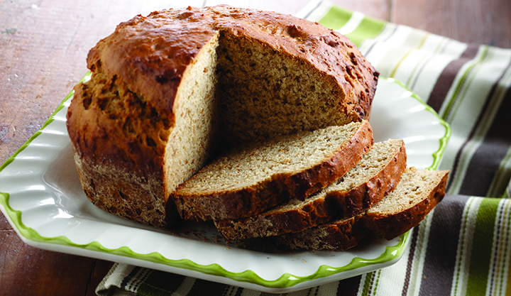Applesauce Bran Bread